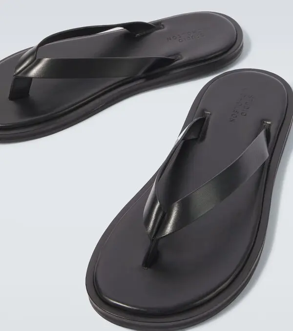 Studio Nicholson Curren Leather Thong Sandals - Black
