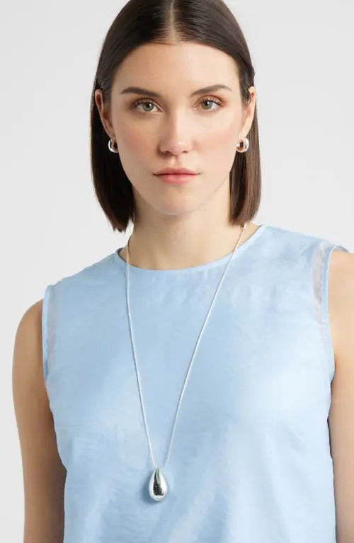 Nordstrom Polished Teardrop Pendant Necklace