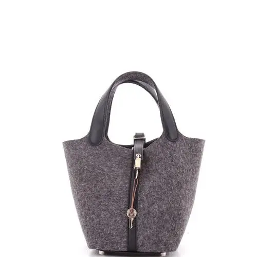 Hermès Picotin Lock Bag Felt With Leather Pm - Grey