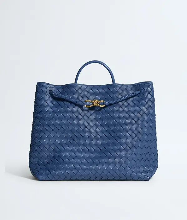 BOTTEGA  VENETA Large Andiamo - Blue Venezia