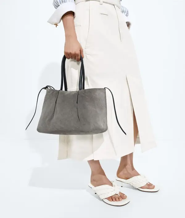 Bottega Veneta Intrecciato Silky Calfskin Reversible Tote Bag - Midnight/basalt