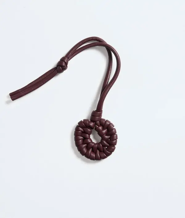 BOTTEGA  VENETA Seashell Knot Charm