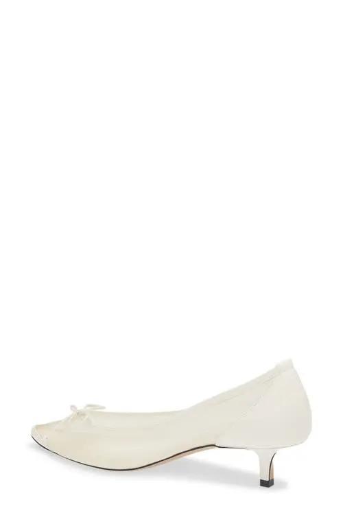 Jacquemus Les Escarpins Tourni Pointed Toe Pump - White