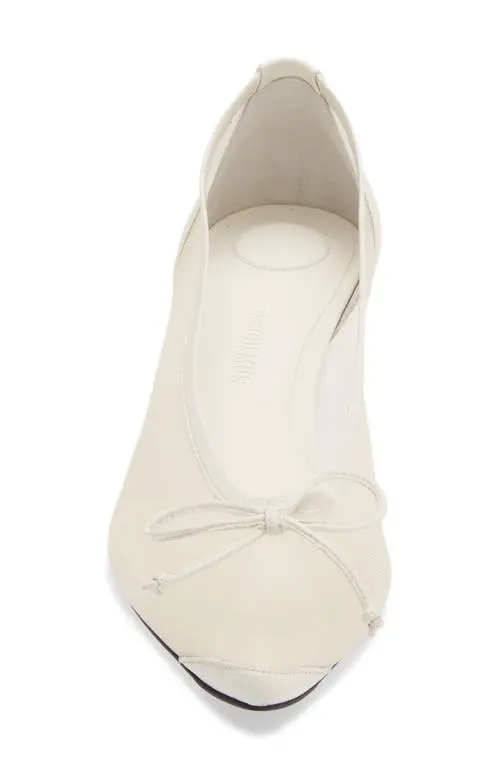 Jacquemus Les Escarpins Tourni Pointed Toe Pump - White