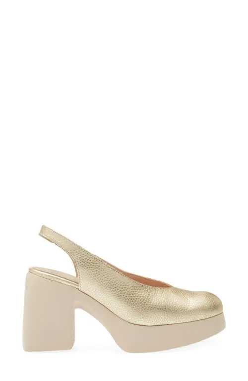 WONDERS Platform Slingback Pump