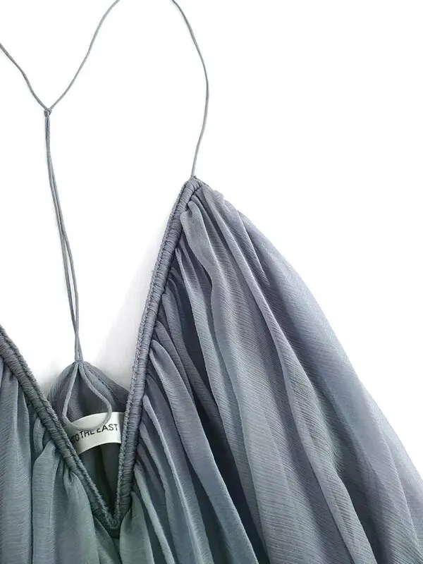 INTO THE EAST V-neck Sleeveless Top
