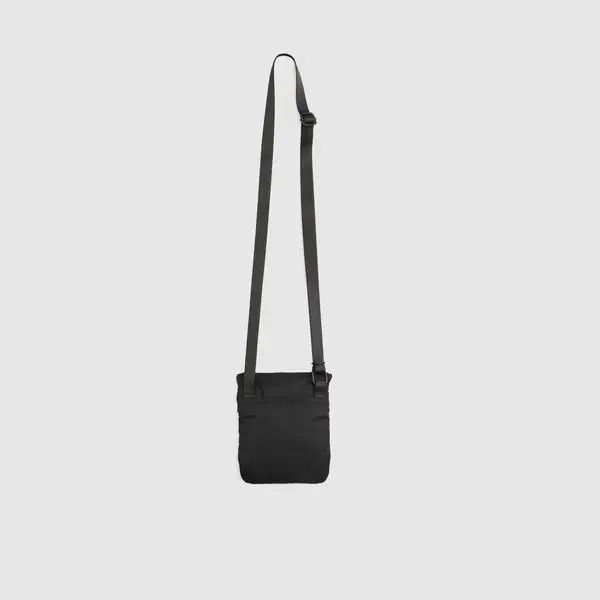 LEVI'S Mission Bay Crossbody Pouch - Caviar
