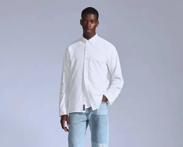 LEVI'S Relaxed Button Down