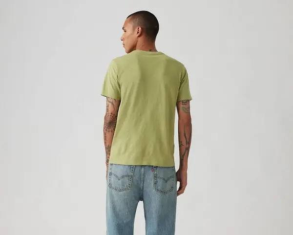 LEVI'S Classic Pocket T-shirt