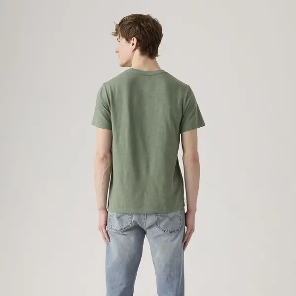 LEVI'S Classic Pocket T-shirt - Laurel Wreath