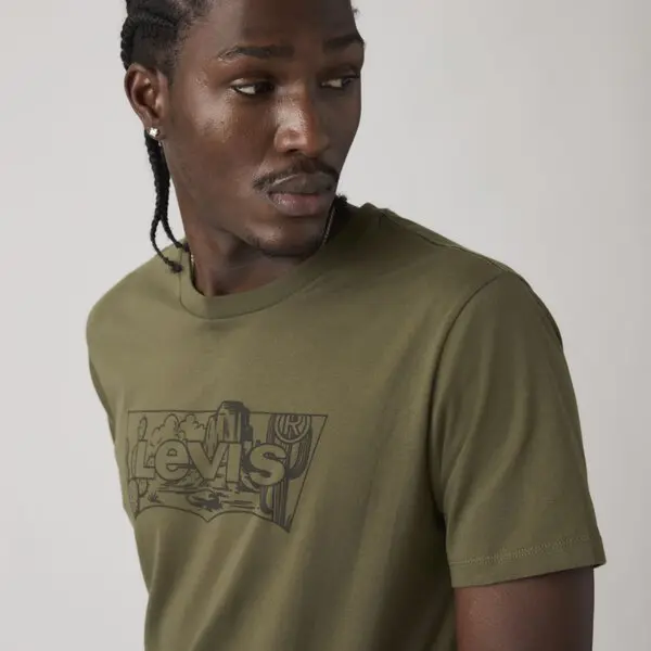 LEVI'S Classic Graphic T-shirt