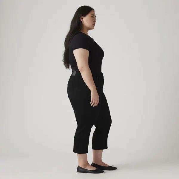 LEVI'S 311 Shaping Skinny Capri Jeans - Soft Black