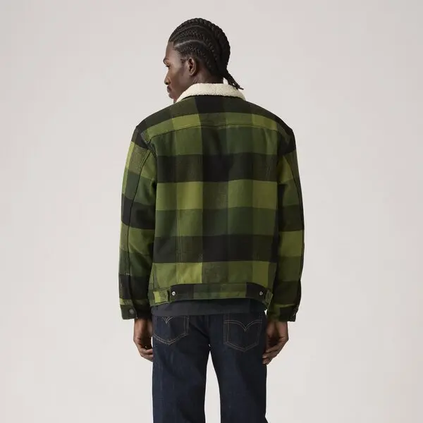 LEVI'S Relaxed Fit Sherpa Plaid Trucker Jacket
