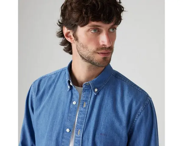 LEVI'S Authentic Button-down Shirt