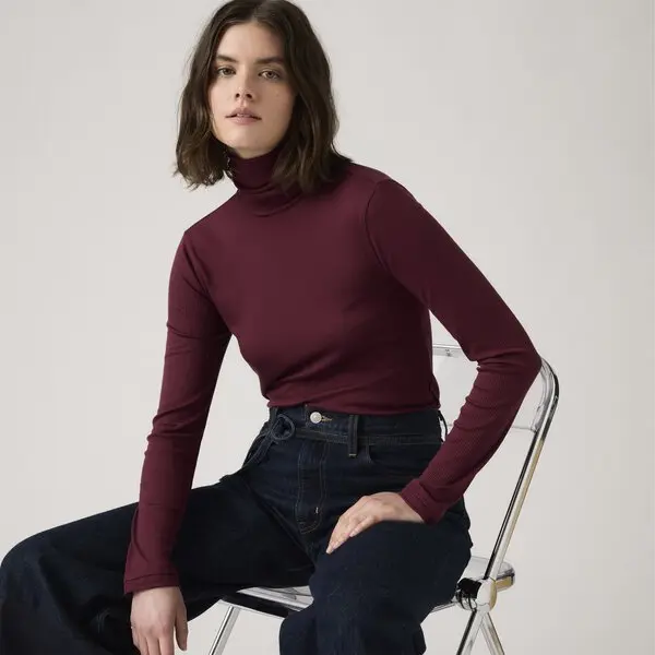 LEVI'S Dreamy Turtleneck Top