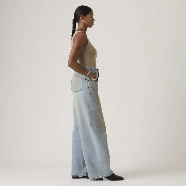 LEVI'S Super Baggy Barrel Jeans
