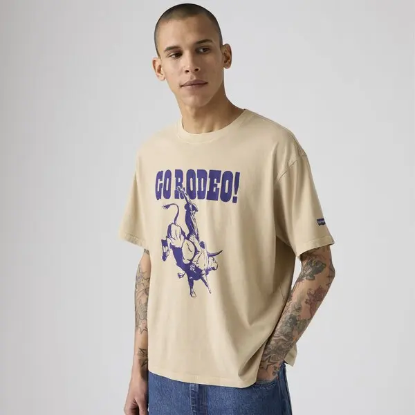 LEVI'S Graphic Boxy Fit T-shirt - Go Rodeo White Pepper