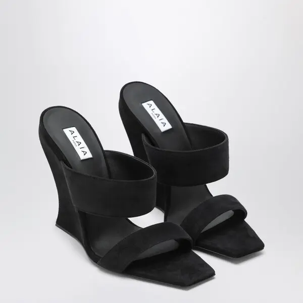 Alaïa Wave Mules In Suede - Black