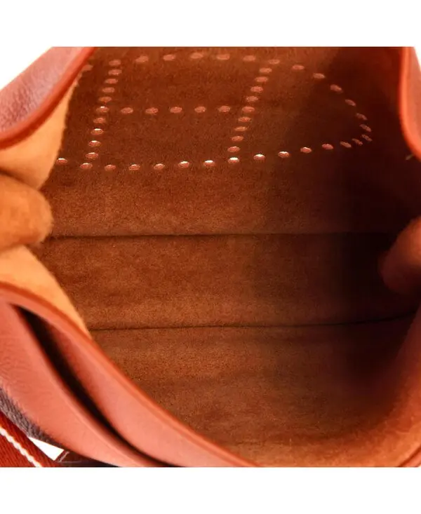 Hermès Pm Evelyne Bag Gen Iii Clemence - Brown