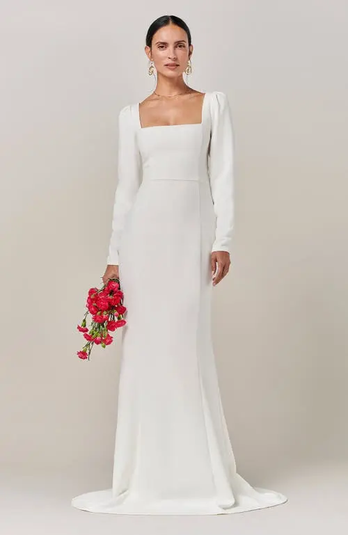 BWLDR Amaria Gown - White