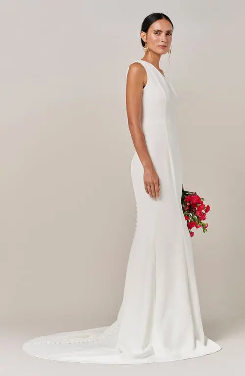 BWLDR Noella Gown