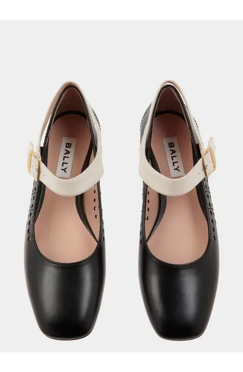 Bally Rina Flat In Leather With Goat Leather Lining