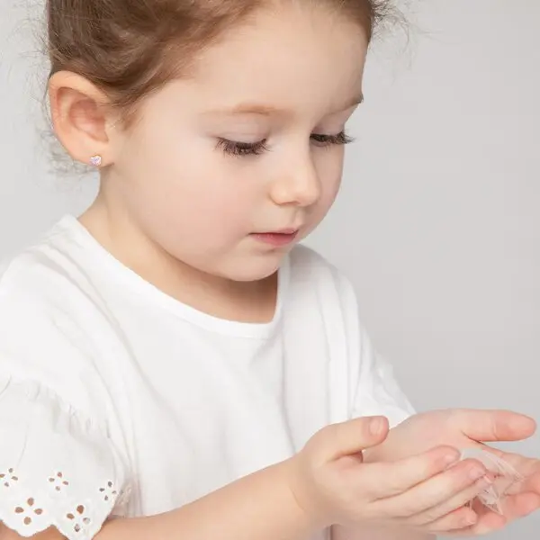 IN SEASON JEWELRY Heart Shaped Cubic Zirconia Stud Earrings - Pink