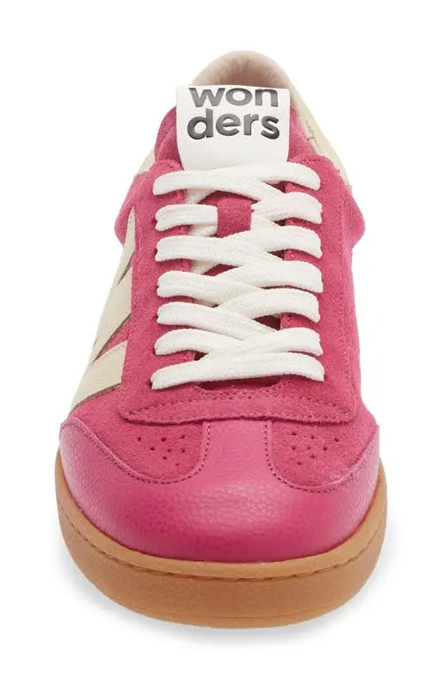 WONDERS Lace-up Sneaker - Fuchsia