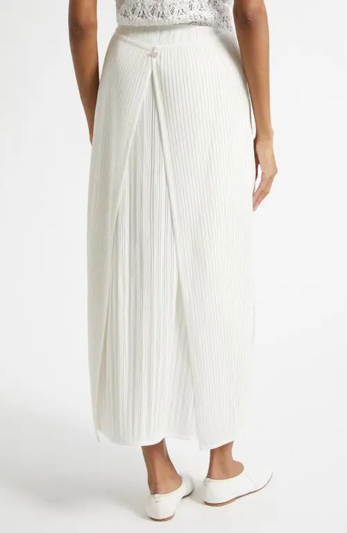 EENK Flowy Pleated Skirt
