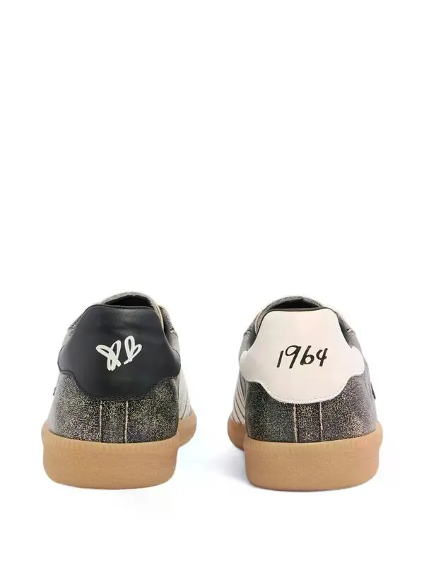 Dsquared2 Cracked Leather Low Top Sneakers