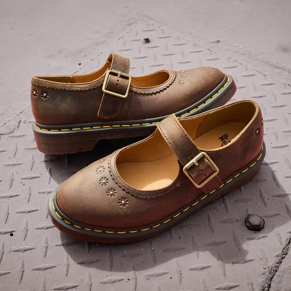 Dr. Martens Flower Mary Janes - Dark Brown