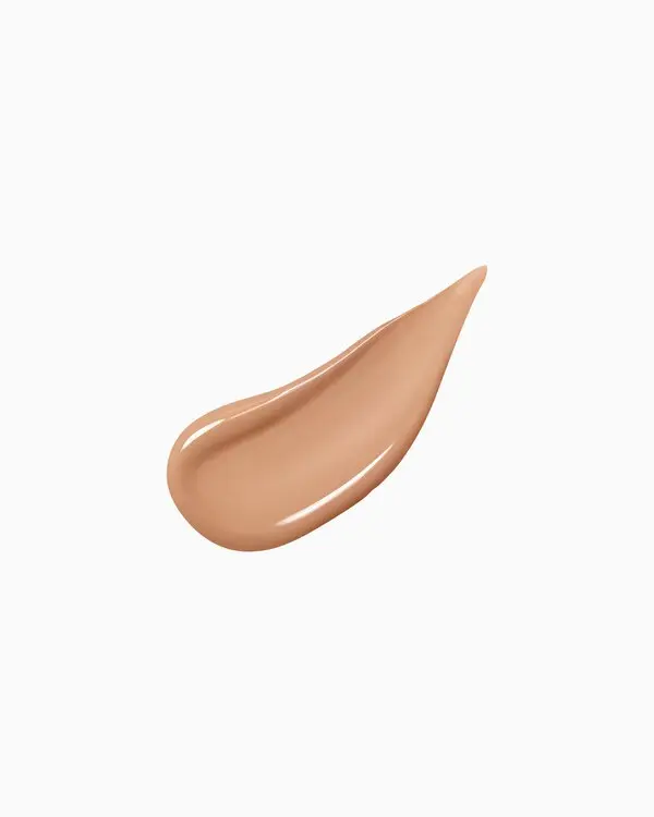 Giorgio Armani 5.5 Light Medium Cool Peach, Luminous Silk Natural Glow Blurring Foundation With 24- Hour Wear 30ml - Beige
