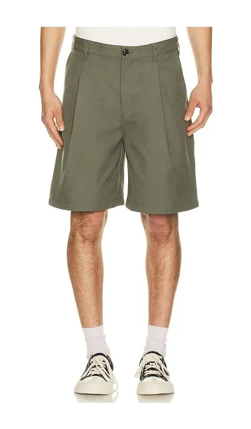 Obey Dean Pleated Short In Green - Tea Leaf