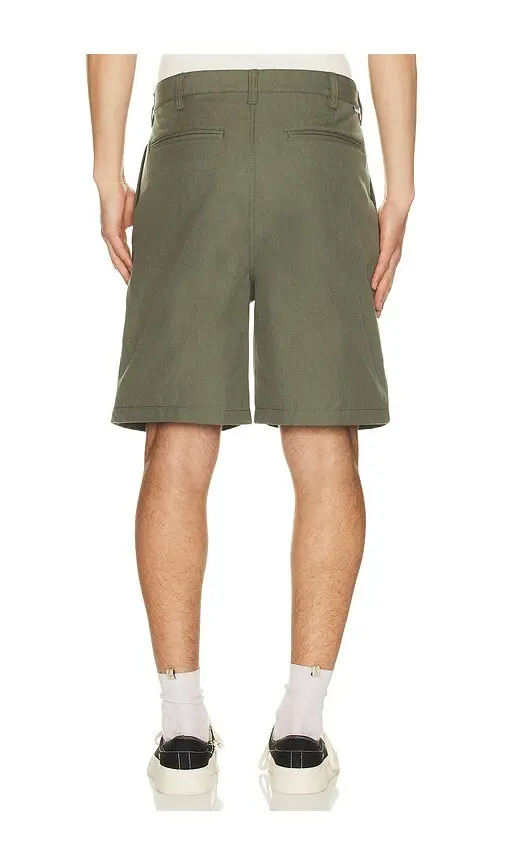 Obey Dean Pleated Short In Green