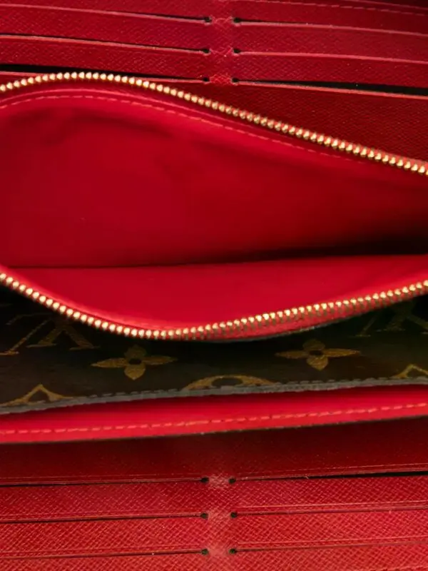 LOUIS VUITTON 2018 Monogram Retiro Zippy Wallet Long Wallets - Brown