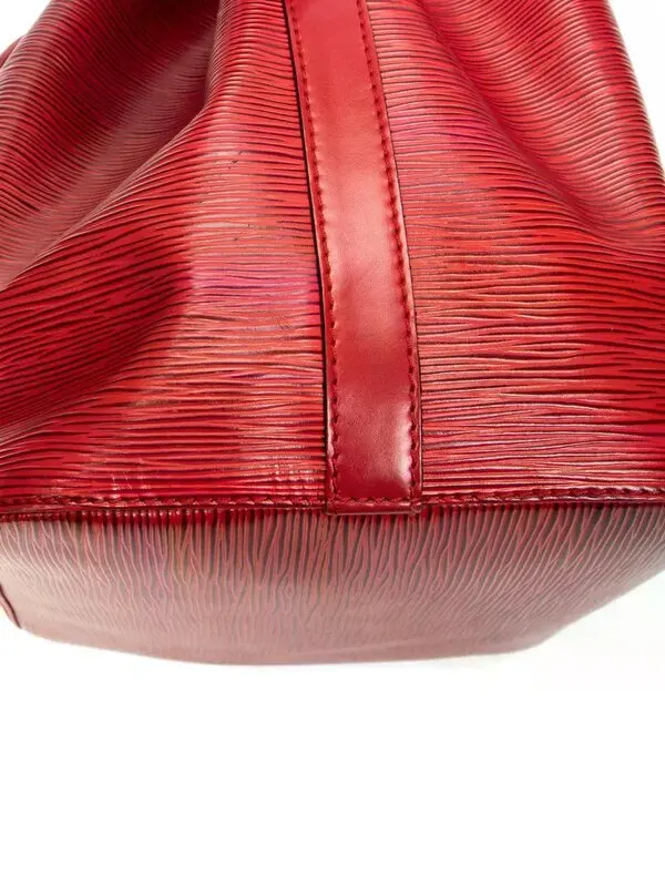 LOUIS VUITTON 2003 Noe Pm Epi-canvas Shoulder Bag - Red