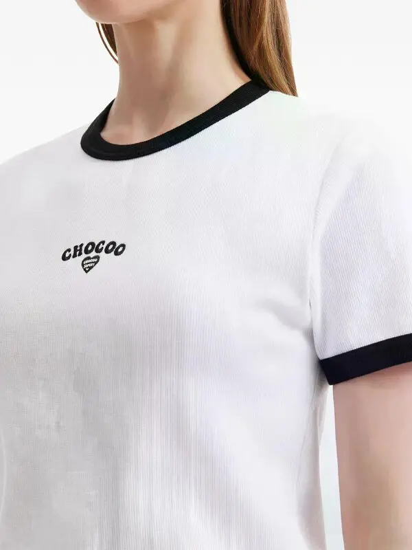 CHOCOOLATE Embroidered Detail Cotton T-shirt - White