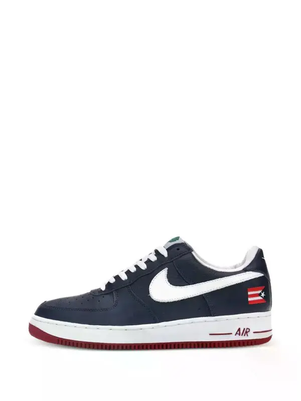 Nike Logo Sneakers - Blue