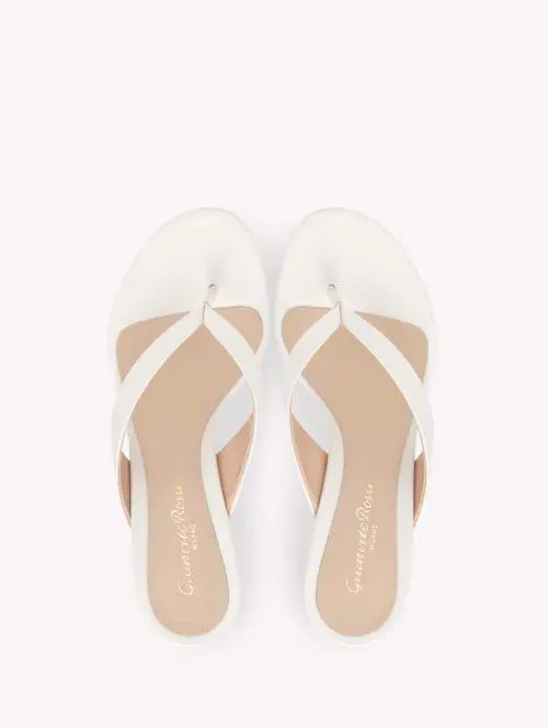 GIANVITO ROSSI Sofia Thong Mule - White Calf Leather