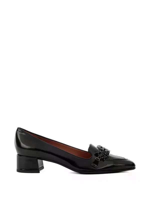 Status Pointed Leather Pumps