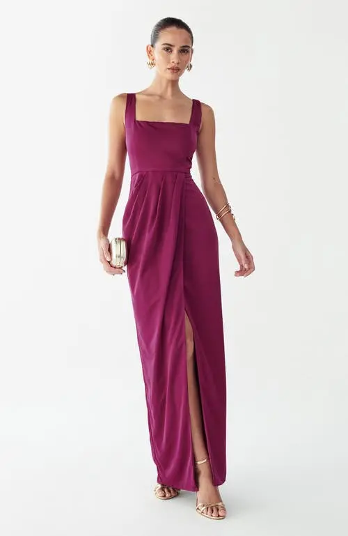 WILLA Akron Maxi Dress - Berry