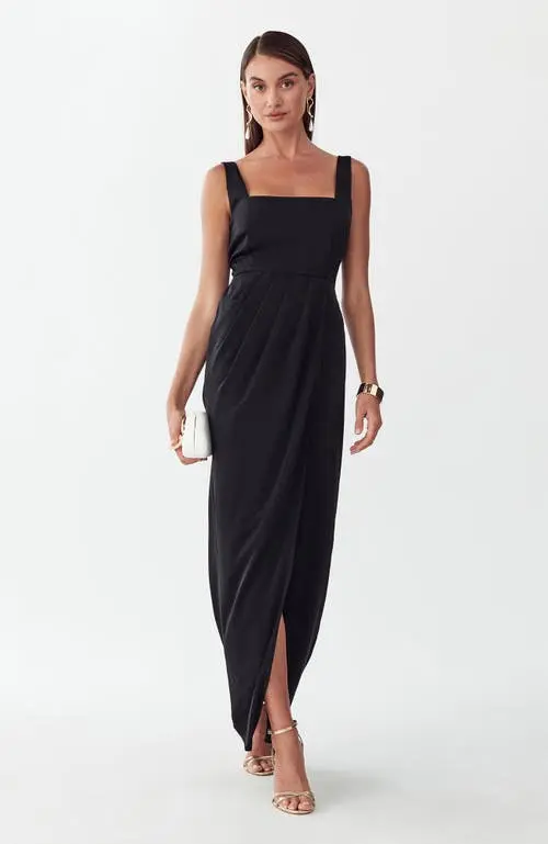 WILLA Akron Maxi Dress - Black