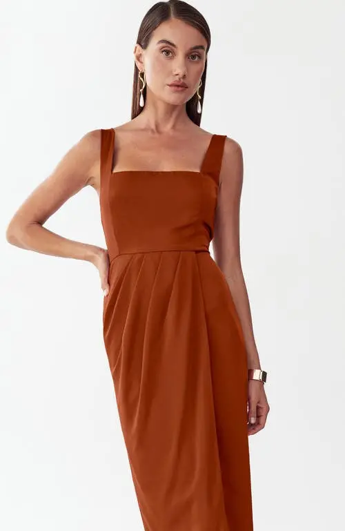 WILLA Akron Maxi Dress