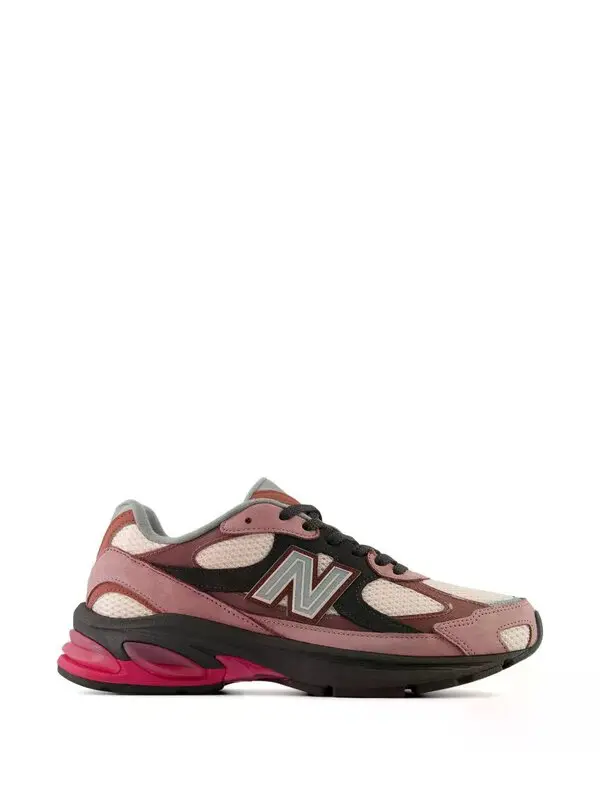 NEW BALANCE Abzorb 2010 Sneakers - Pink