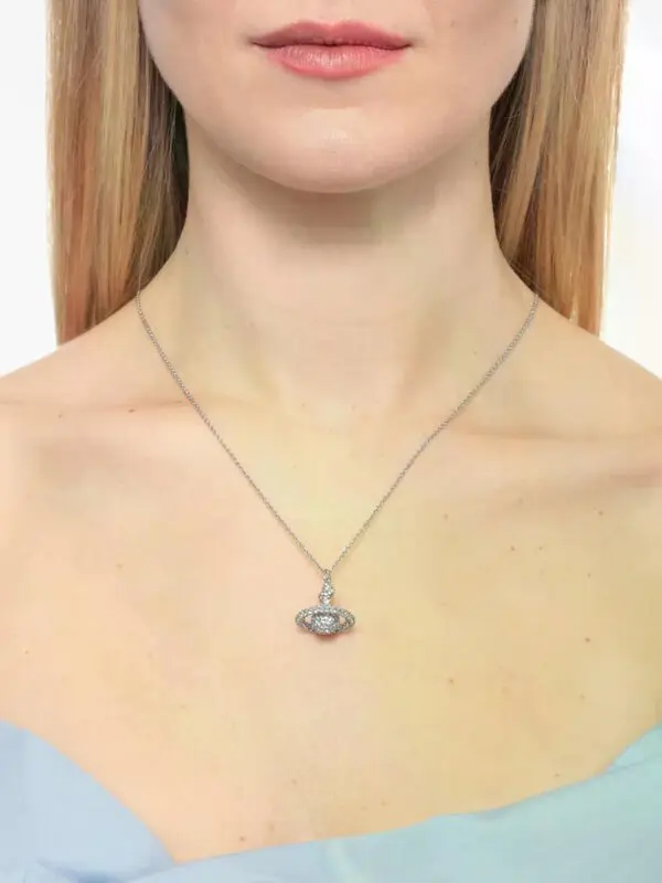 VIVIENNE WESTWOOD Embellished Bijoux Necklace