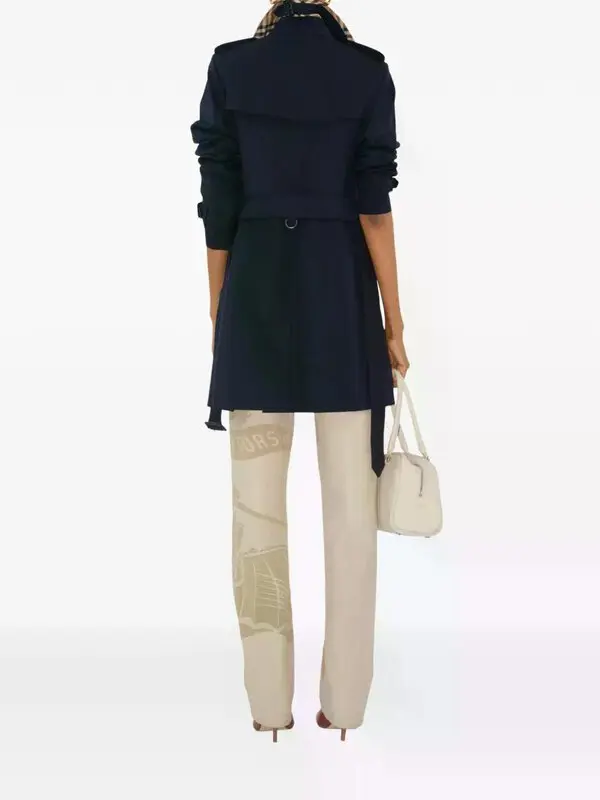 Burberry Short Chelsea Heritage Trench Coat