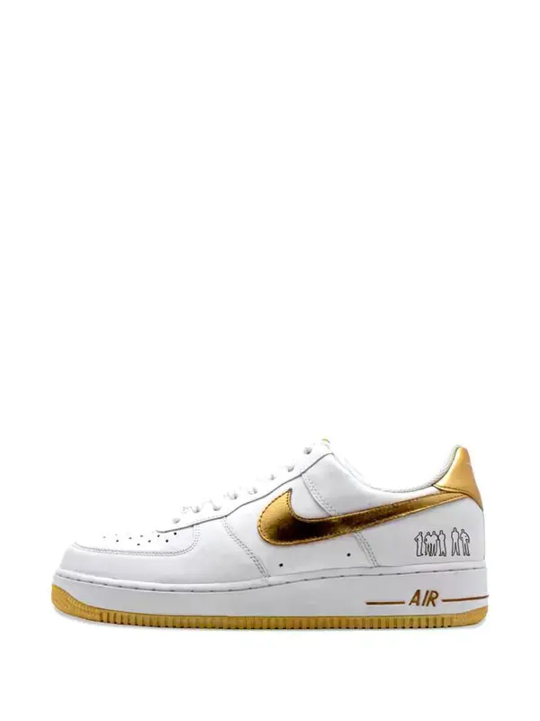 Nike Air Force 1 Swoosh Sneakers - White