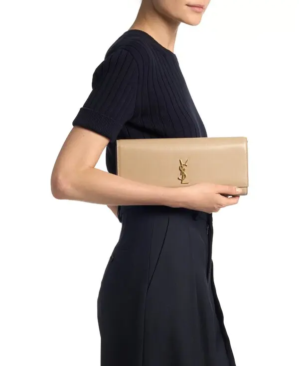 Saint Laurent Kate Clutch In Grain De Poudre Leather - Dark Beige