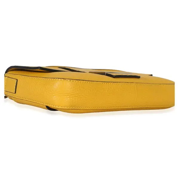 Fendi Selleria Leather Baguette Bag - Yellow