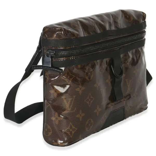 LOUIS VUITTON Monogram Glaze Canvas Messenger Bag Pm